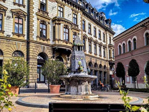 Un día por Pécs, los sitios más importantes que visitar - ilutravel
